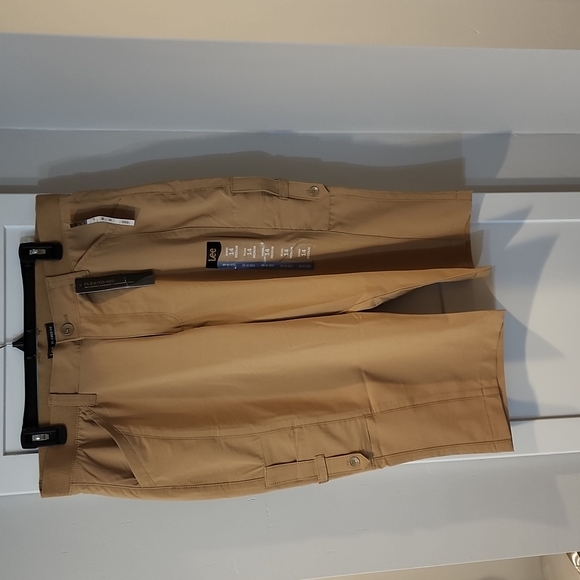 Lee | Pants & Jumpsuits | Lee Tan Skimmer Shorts 4 | Poshmark